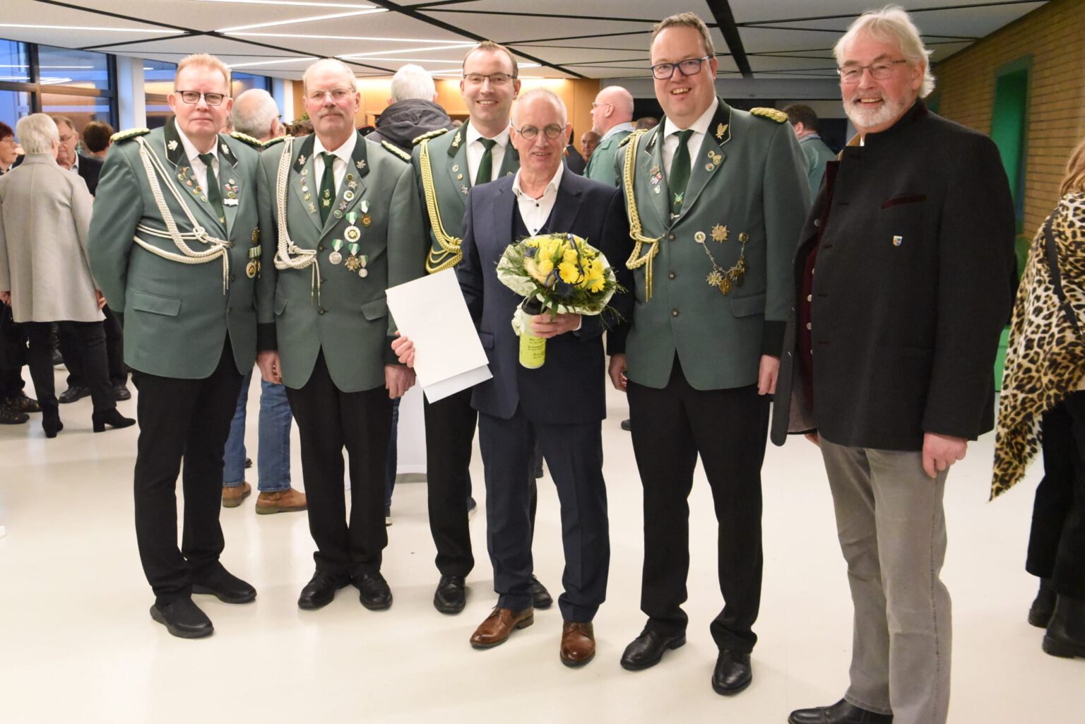 Bezirksmedaille für Ralf Runte und Heinz Köttermann - ᐅ Schützenverein ...